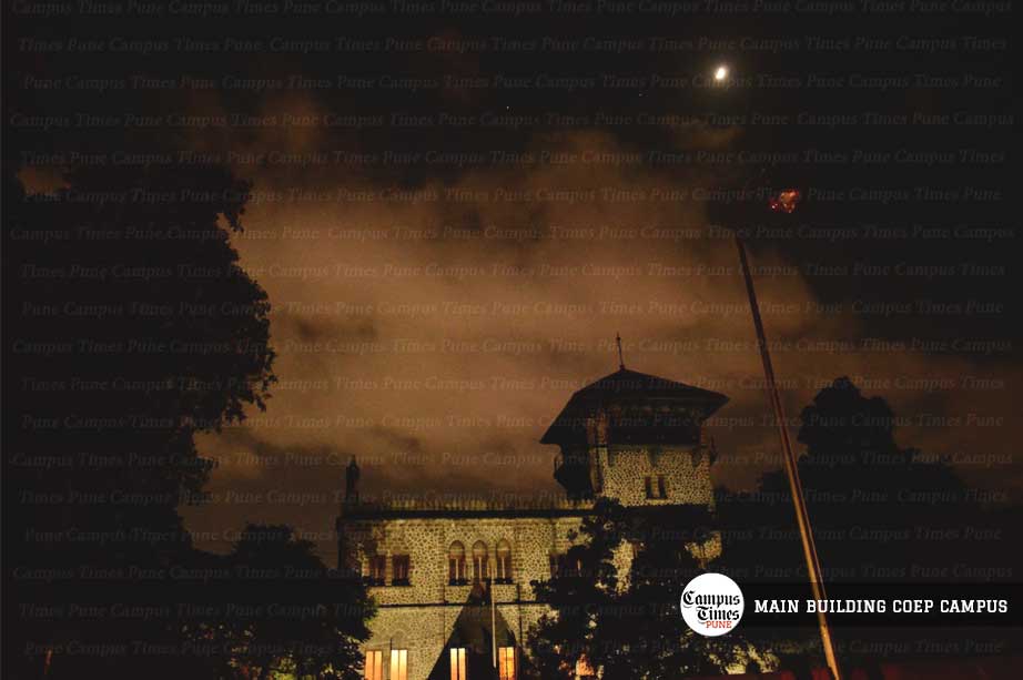 13 Amazing Snaps That Define The Campus Life of COEP Pune