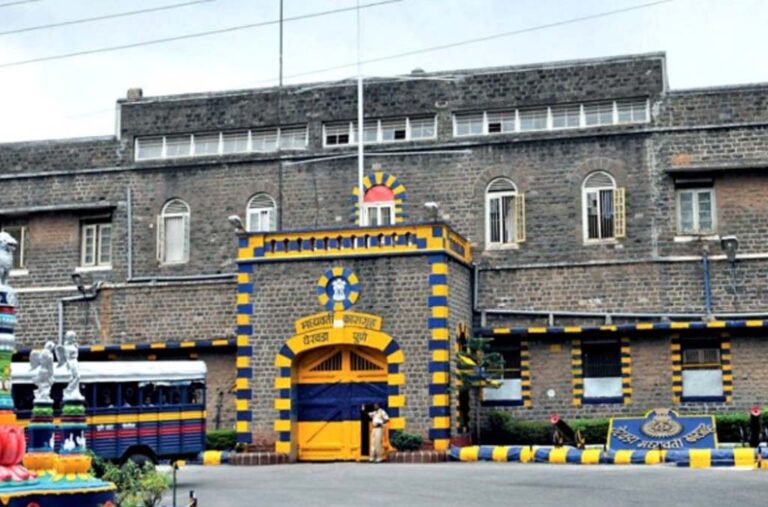 Pune Before Time - Pictures from Old Pune as compared to Today