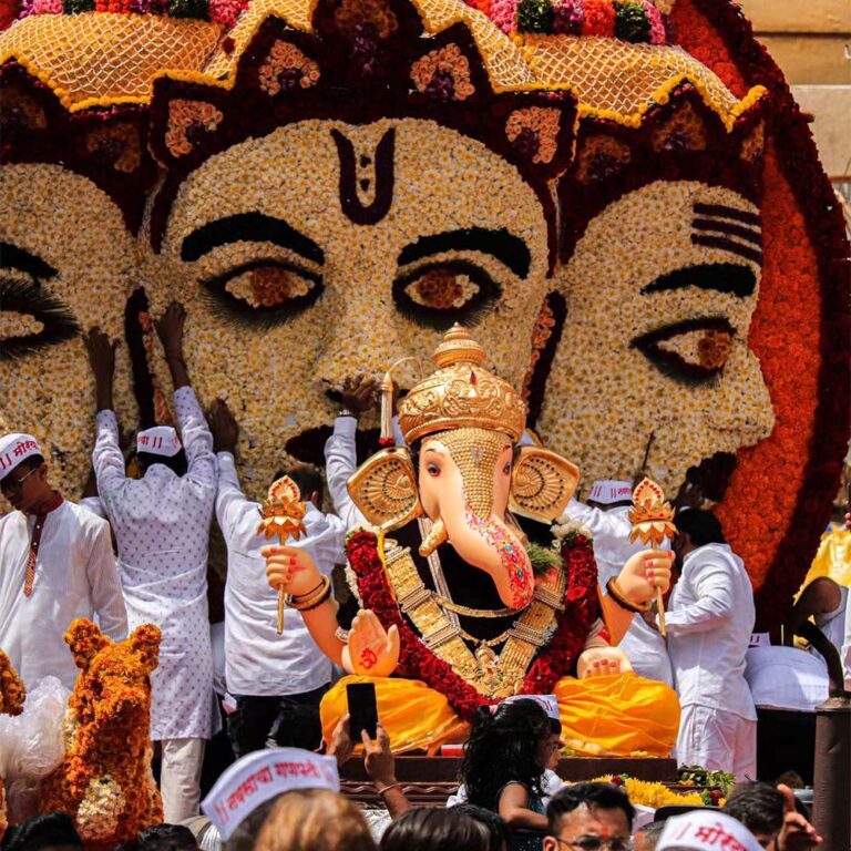 12 Ganpati Visarjan Miravnuks in Pune to Watch This Year | 2025