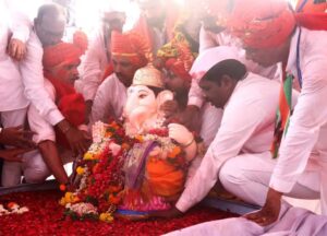 12 Ganpati Visarjan Miravnuks in Pune to Watch This Year | 2025